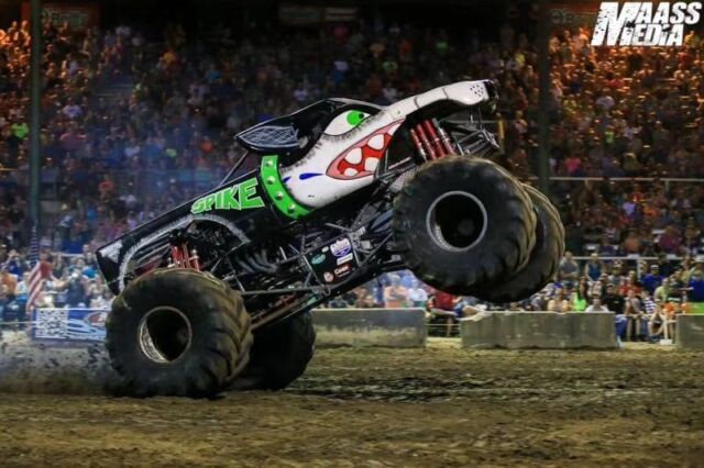 Trucks - Team Scream Racing
